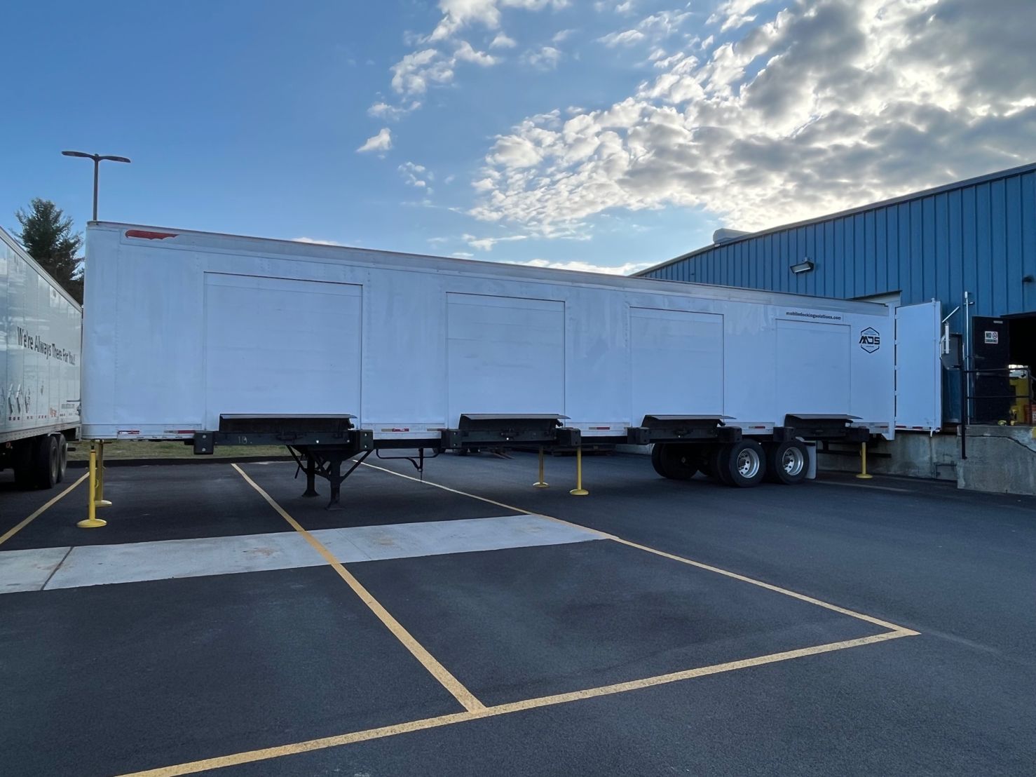 Mobile Docking Solutions | Mobile Dock Trailers